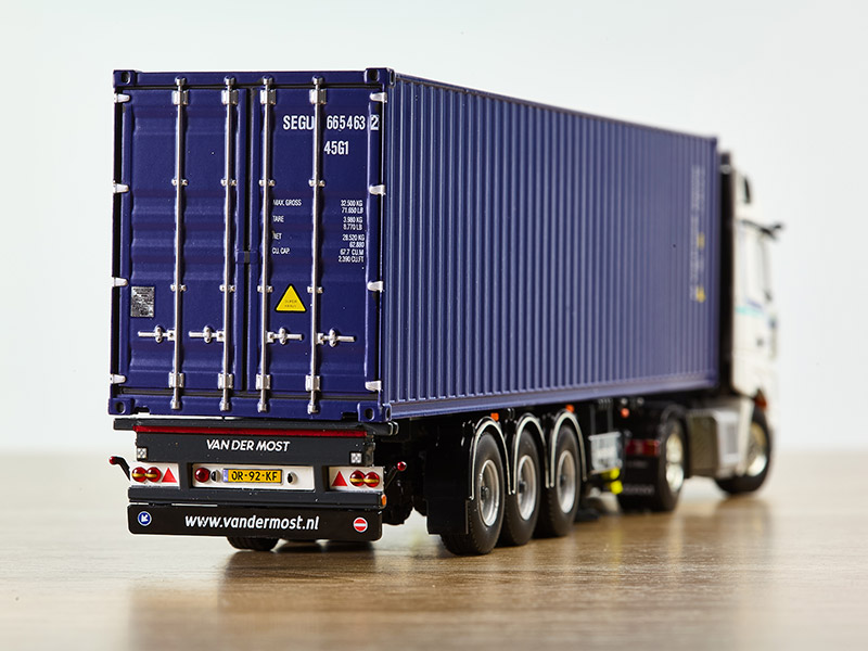 Mercedes-Benz Actros Big Space 4X2 Container Trailer / 40 FT Container ...