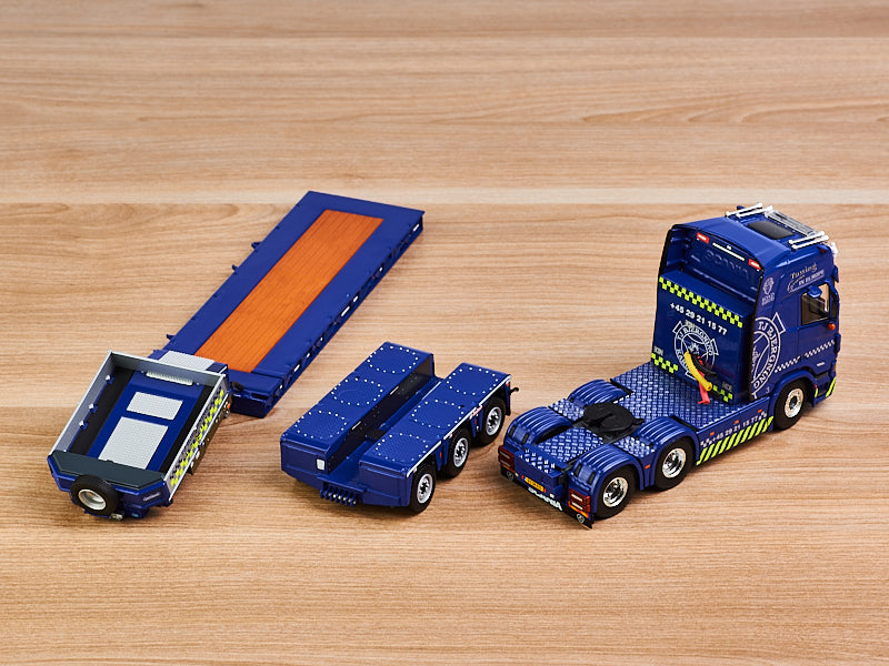 Scania R Highline CR20H 6x4 Low Loader / 3 Axle - MiniCarWorld